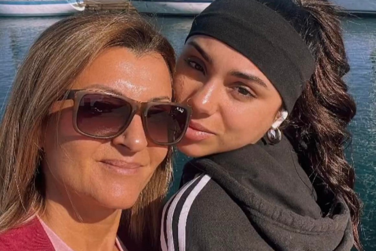 «Σε ευχαριστώ που την κρατάς ζωντανή»: Η μητέρα της Εμμας συνάντησε τη ...