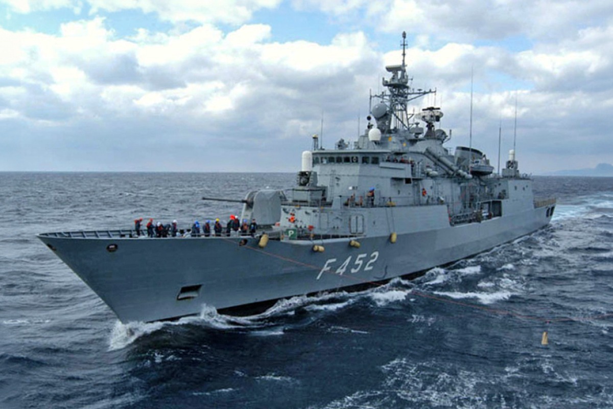 Η πρώτη εμπλοκή της φρεγάτας ΥΔΡΑ στον Κόλπο του Αντεν | E-Radio.gr ...