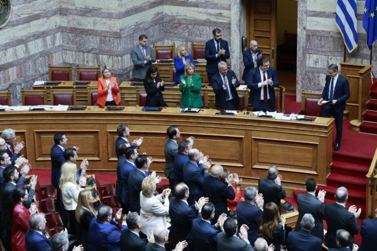 Βουλή: Με 159 «ναι» πέρασε το νομοσχέδιο για τα μη κρατικά Πανεπιστήμια ...
